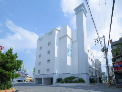 Jinju Cozy Air Hotel - Namhae-gun