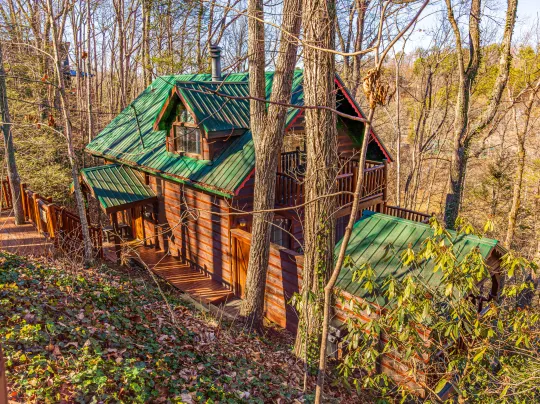 Romantic Jacuzzi And Secluded Hot Tub - Charming Mountain Haven - Gatlinburg, TN
