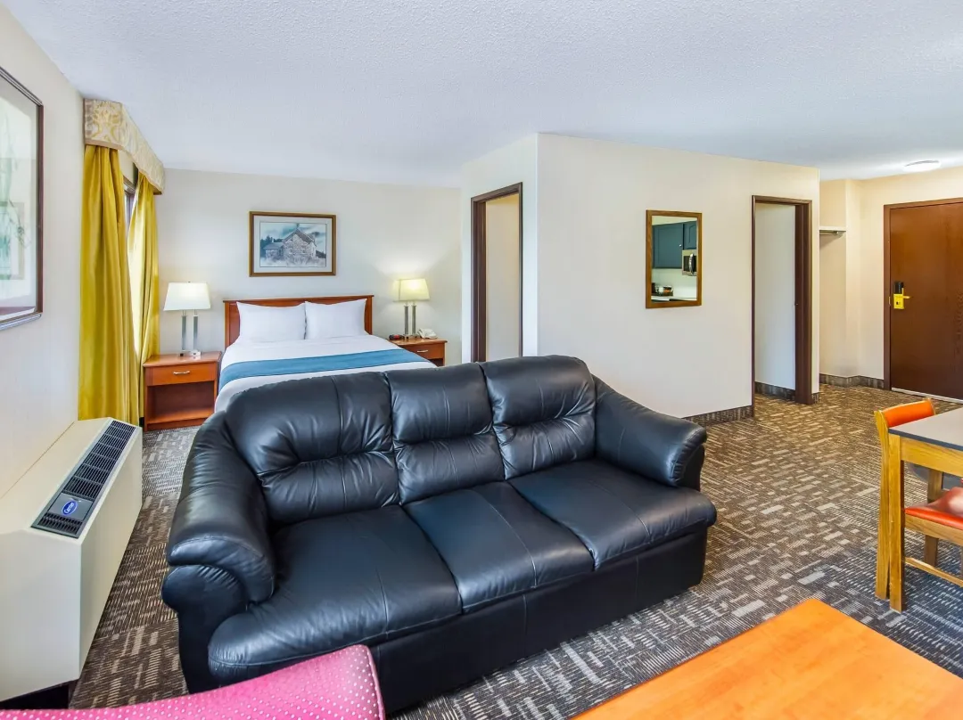 Crestwood Hotel - Hinton, AB, Canada