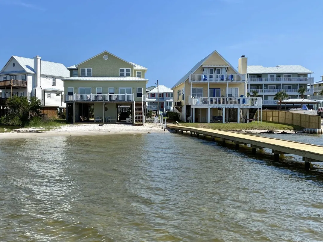 Gulf Beach Access And Family Fun - Charming Coastal Haven - Gulf Shores, AL