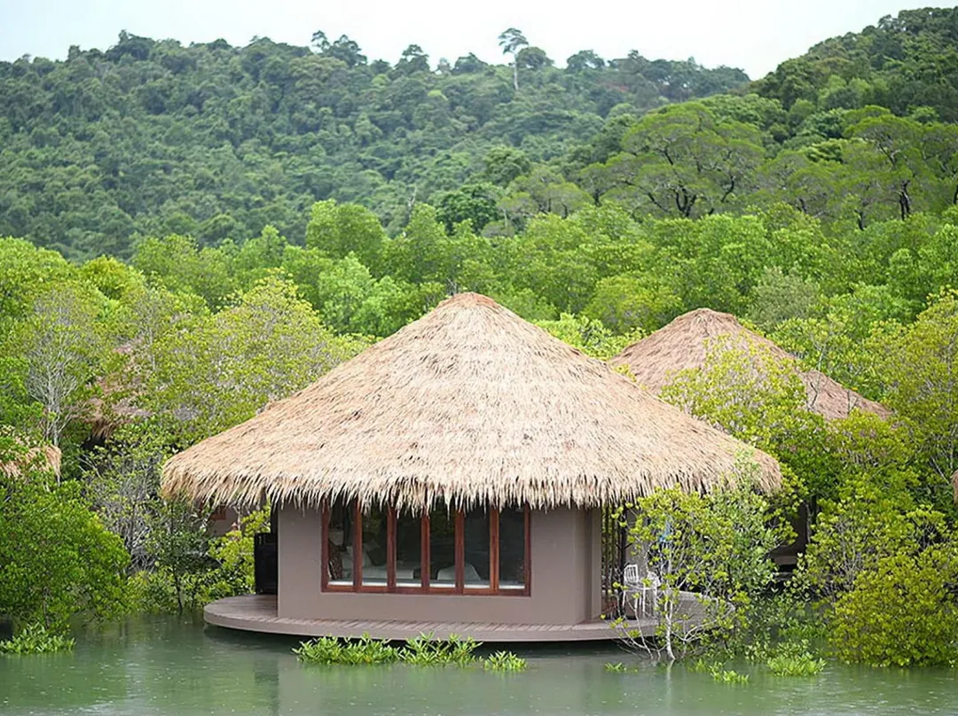 The Blue Sky Resort@ Koh Payam - Ranong