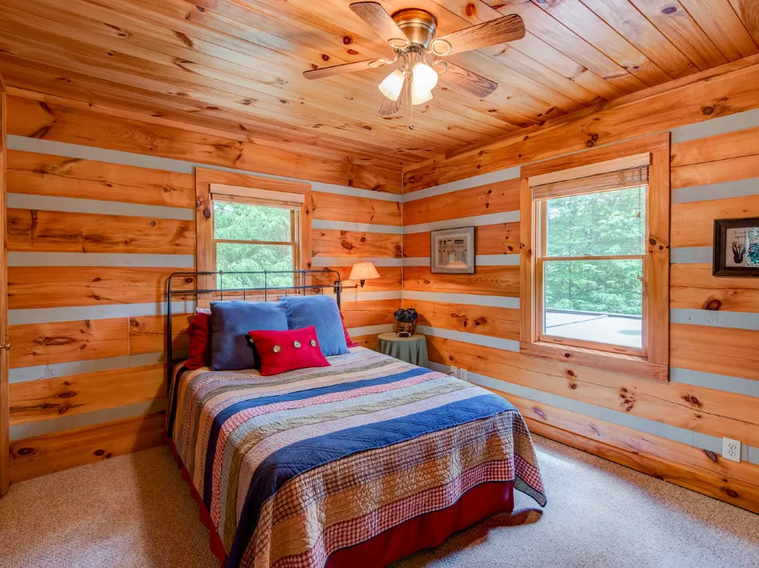 Hot Tub And Cozy Wraparound Deck - Charming Rustic Escape - Boone, NC