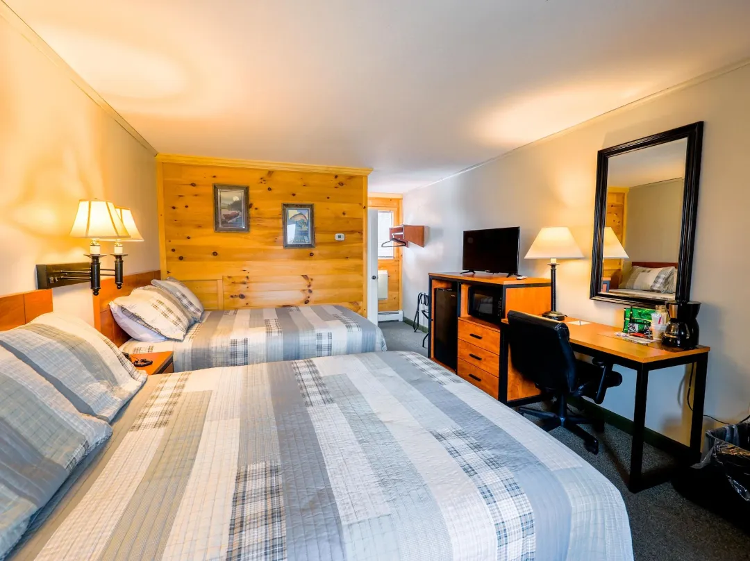 Moose Mountain Inn - Greenville, ME
