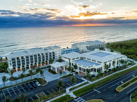 Hutchinson Shores Resort & Spa - Port St. Lucie, FL