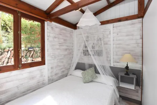 Camping Caledonia - Catalonia