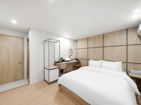 Iksan Hotel Seodong Stay - Iksan-si