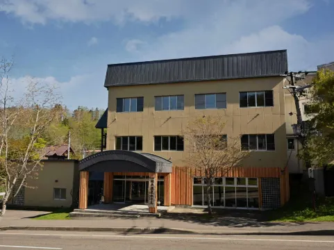 Nukabira Onsen Hotel - Hokkaido