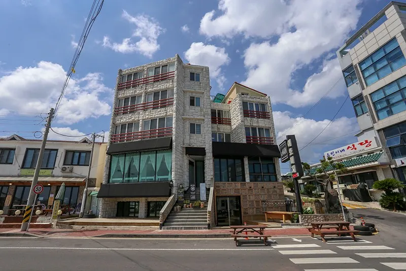 Jeju Iho Beach Pension - Ciudad de Jeju