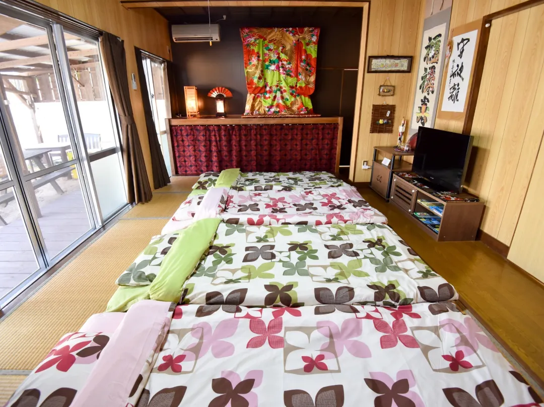 Kominka Kotobuki - Nago