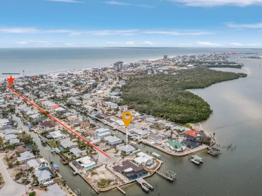 Heated Pool And Canal Access - Stunning Vacation Retreat - Fort Myers Beach, FL