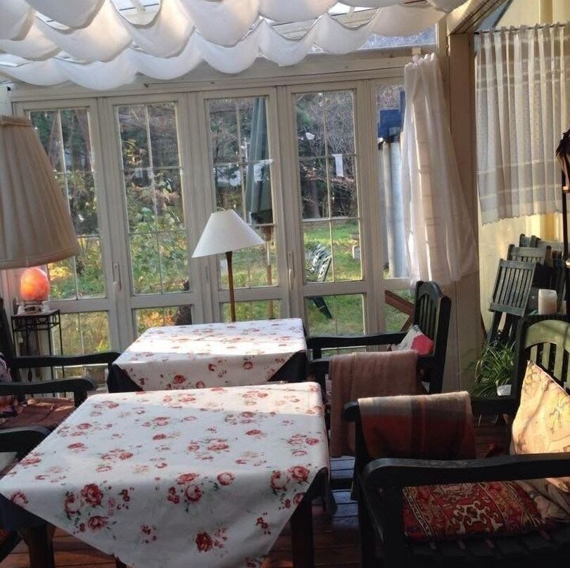 Burari Cafe Restaurant B&b - Kitakami