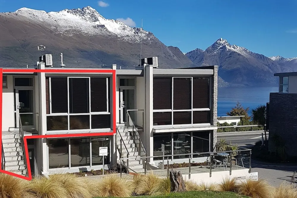 Central Queenstown Pounamu 203 - Queenstown