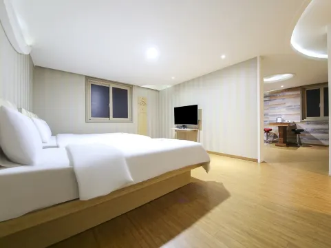 Eumseong-seoul Hotel - チョンジュ