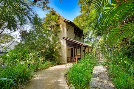 Enchanted Island Resort Seychelles: 61 Reviews | Trip.com