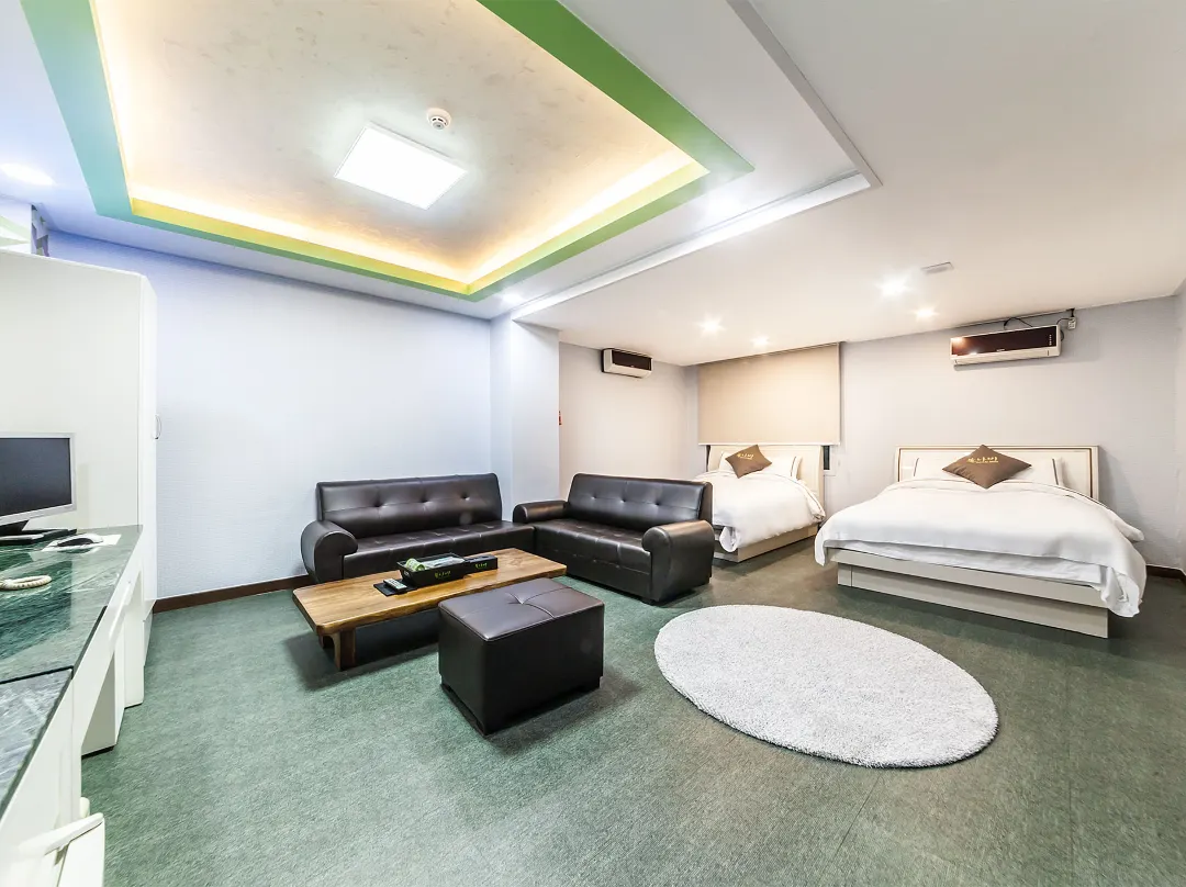 Chuncheon Bulnabi Motel - 홍천군