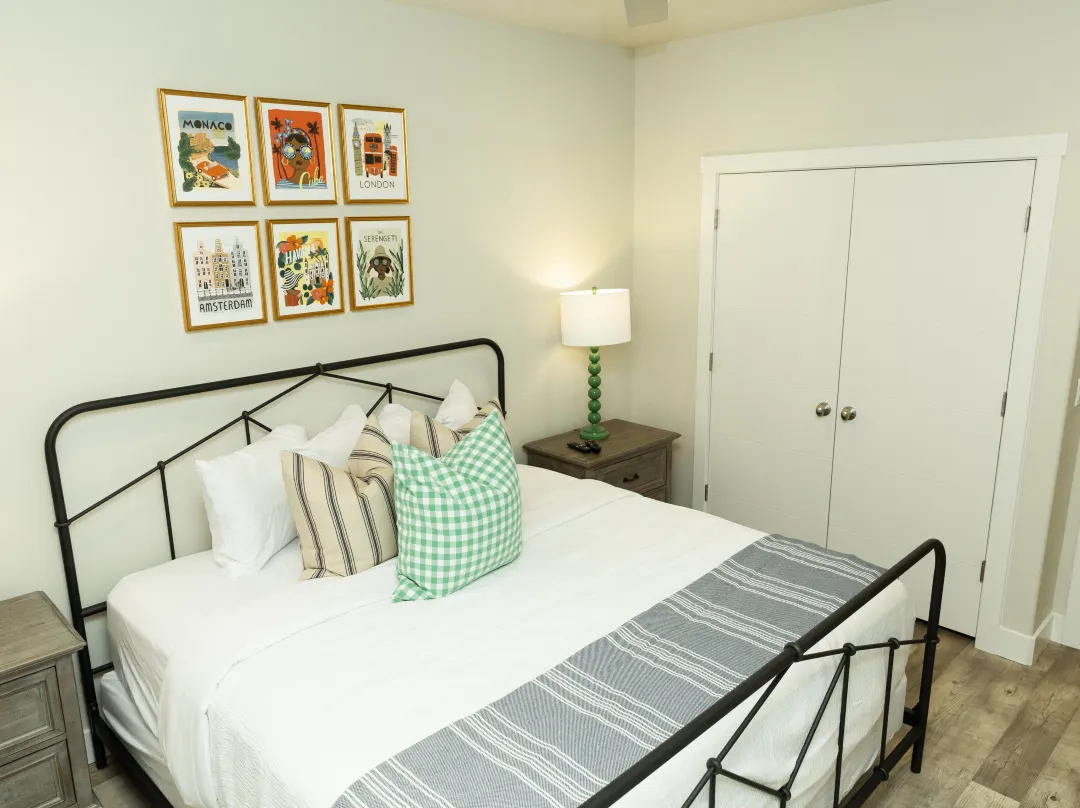 Cozy Retreat - Spa, Gym, Pool, Hot Tub, Grill, Deck - Washington, UT