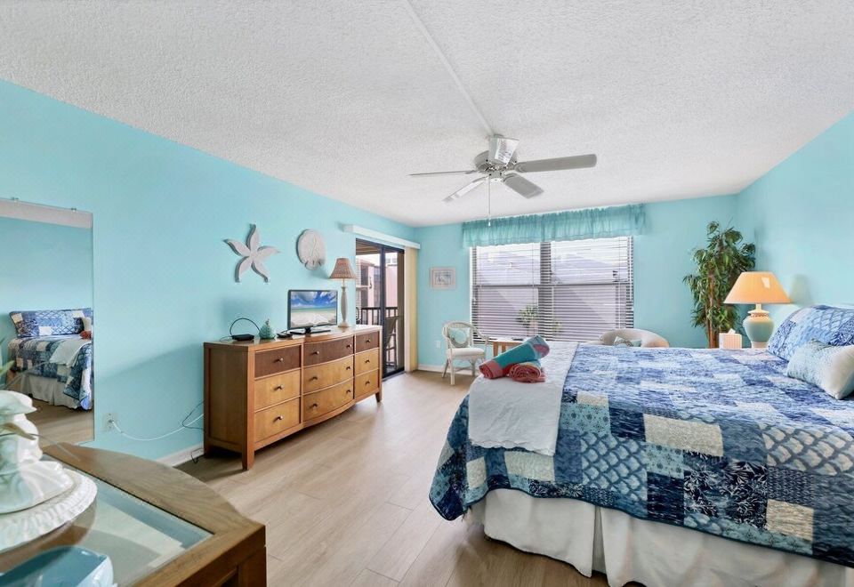 Stay Seaside at Our Siesta Key Beachfront Condo Near Crescent Beach ...