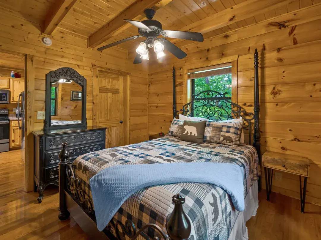 Attraction Passes And Hot Tub - Charming Mountain Retreat - Townsend