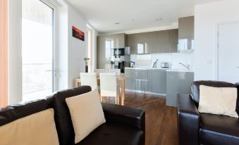 Plum Guide - the Duncombe House (Greenwich) Updated 2025 Prices ...