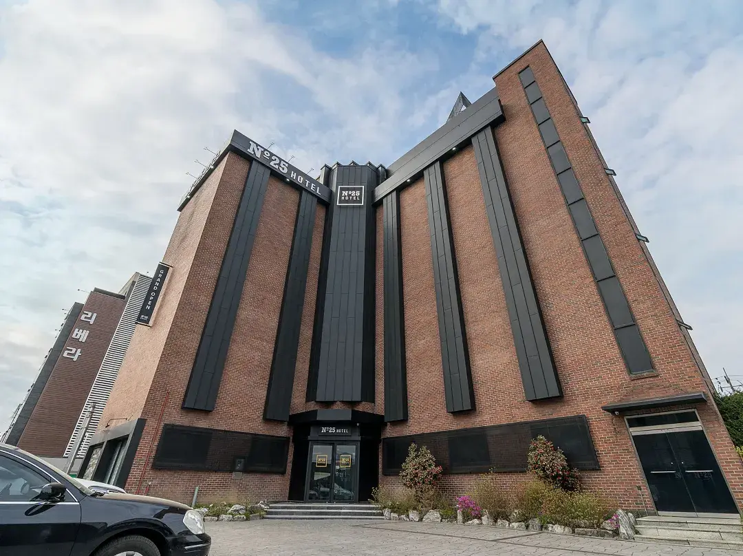 Chungju Station No. 25 - Sangju-si