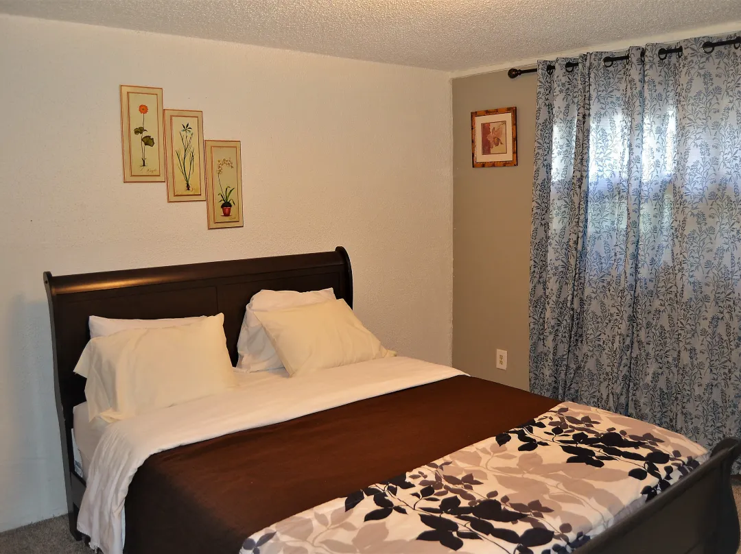 A Perfect Retreat In Grand Forks - Grand Forks, ND
