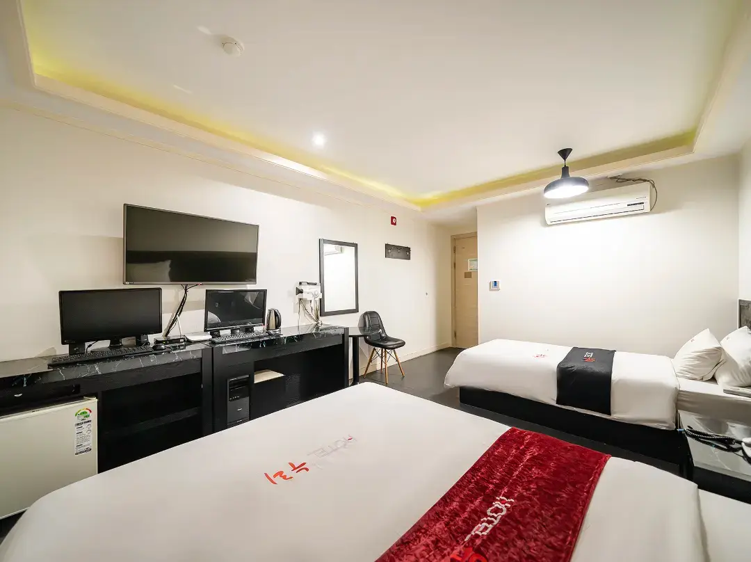 Osan Hotel Nuri - 진위면