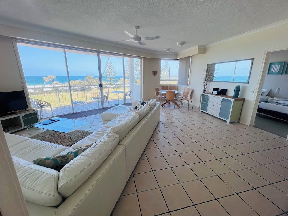 Aquarius Resort - Sunshine Coast