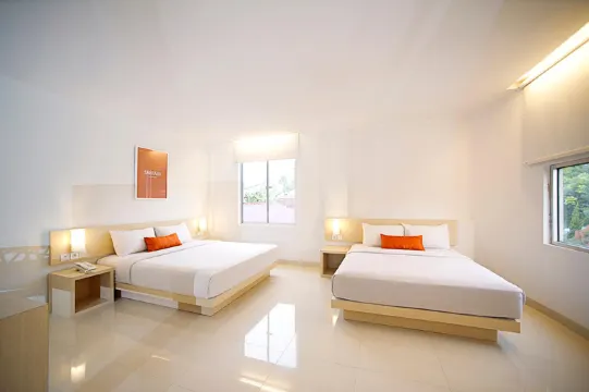 Zuri Express Hotel Pekanbaru - West Sumatra