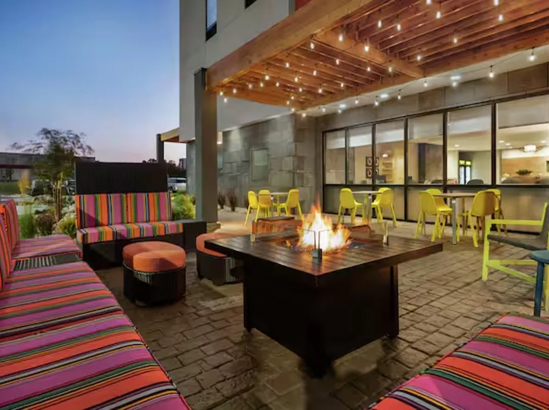 Home2 Suites By Hilton Madison East - Madison