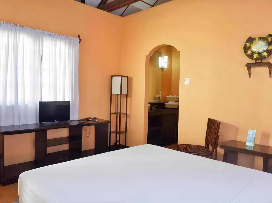 Puesta Del Sol Beach Bungalows And Restobar - Camiguin