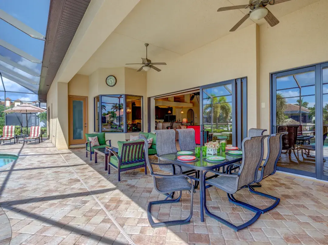 Luxury Sailboat Access With Heated Pool And Spa - Majestic Oasis - Cape Coral, FL