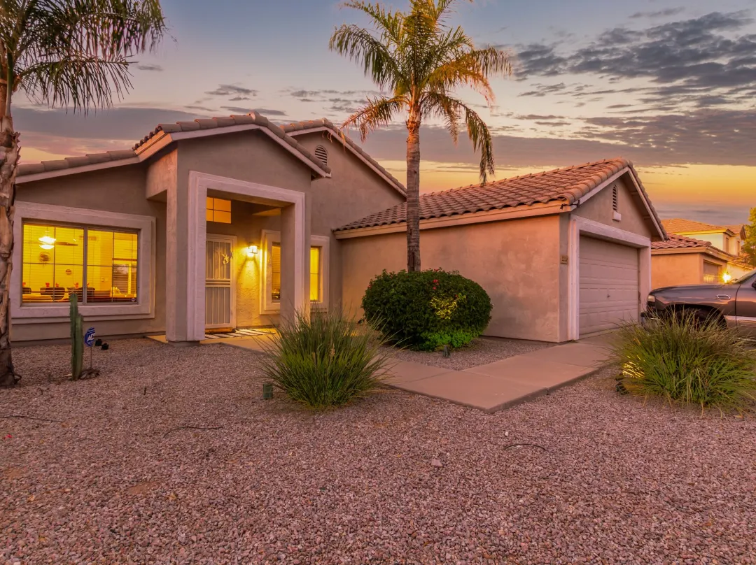 Sparkling Pool And Game Room - Charming Arizona Retreat - Chandler, AZ