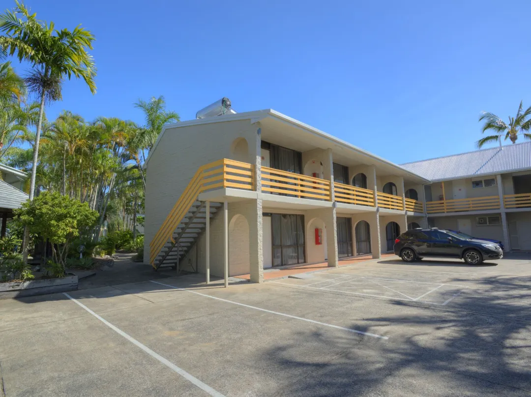 The Beach Motel Hervey Bay - 
