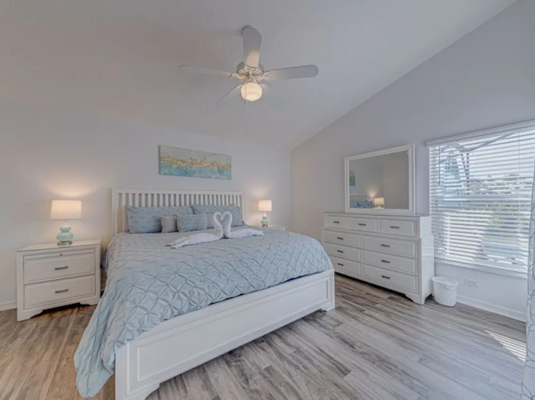 3 Bedroom Executive Pool Home With Games Room - Haines City, FL