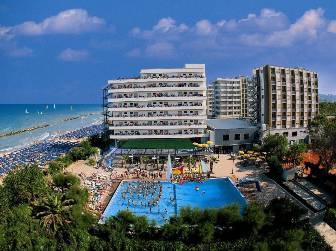 Serena Majestic Hotel - Montesilvano