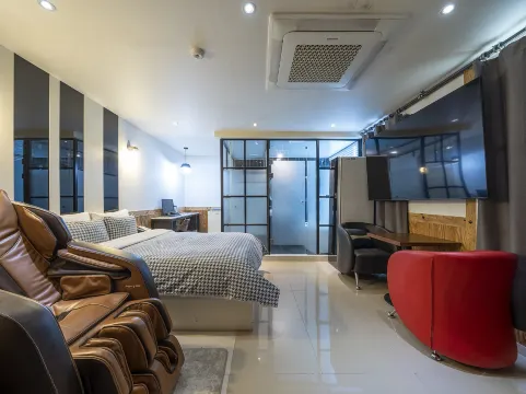 Yongin Yangji Banner Hotel - Yongin-si