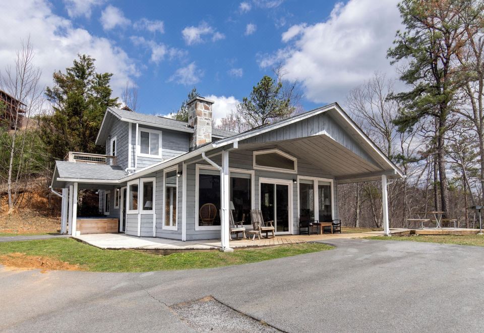 High Cotton by Jackson Mountain Rentals, Gatlinburg - 2026 Updated ...