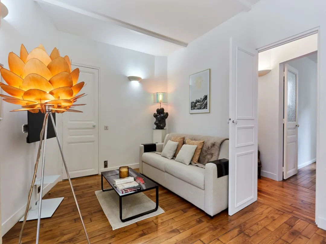Charming 1 Bedroom Apartment Eiffel Tower - París