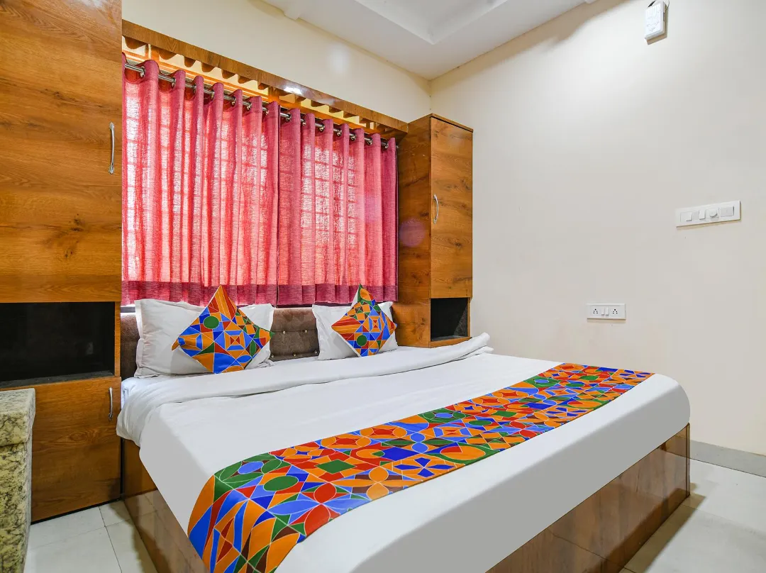 Fabhotel Royal Palace - Vijay Nagar