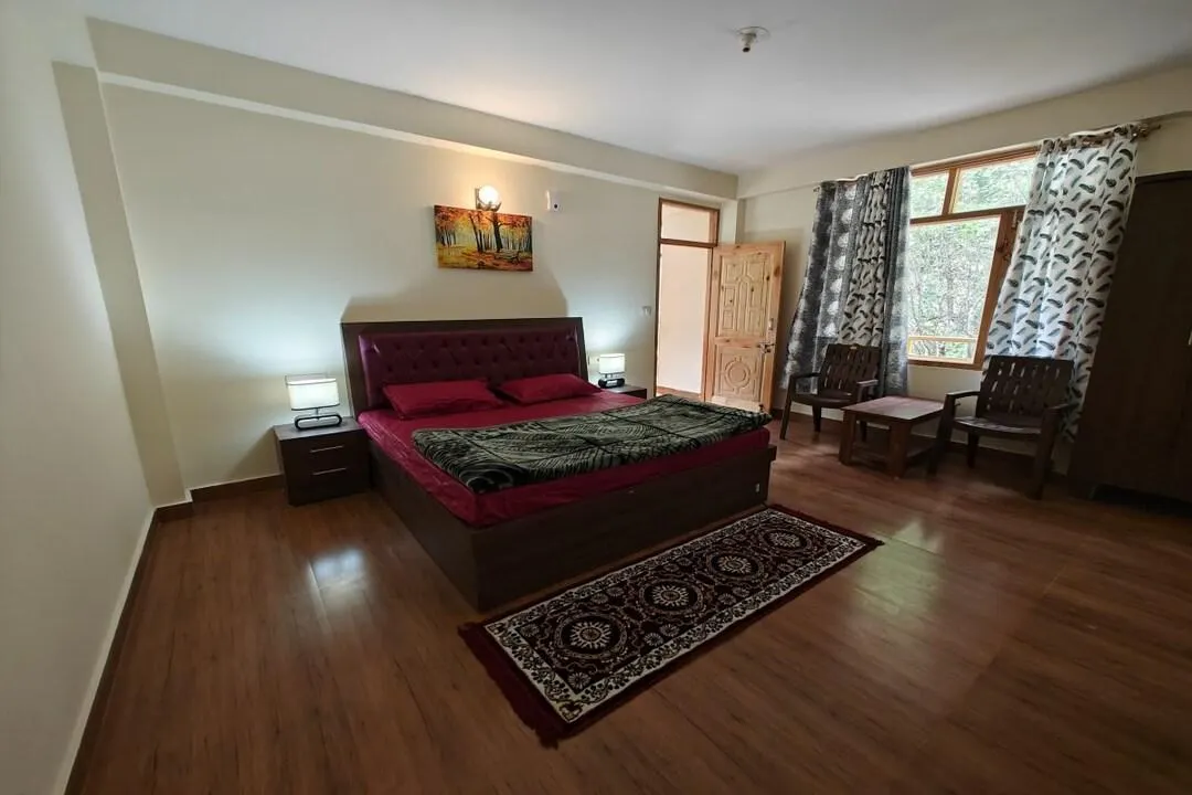 Alooma Cafe And Homestay - Manali