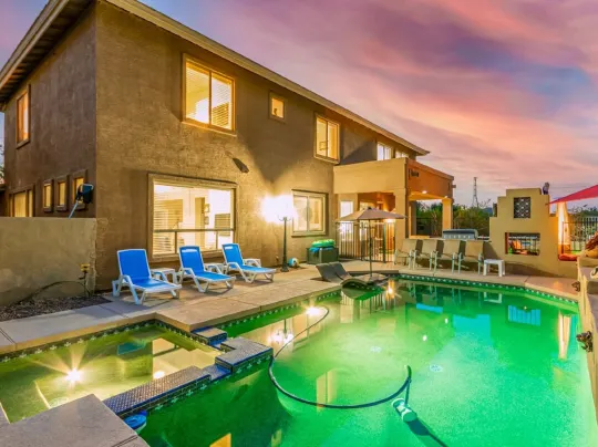 Game Room And Outdoor Grill Haven - Luxury Cul-de-sac Retreat - Peoria, AZ