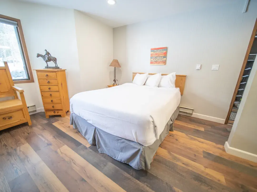 Stunning Mountain Views And Modern Amenities - Charming Cozy Retreat - Keystone