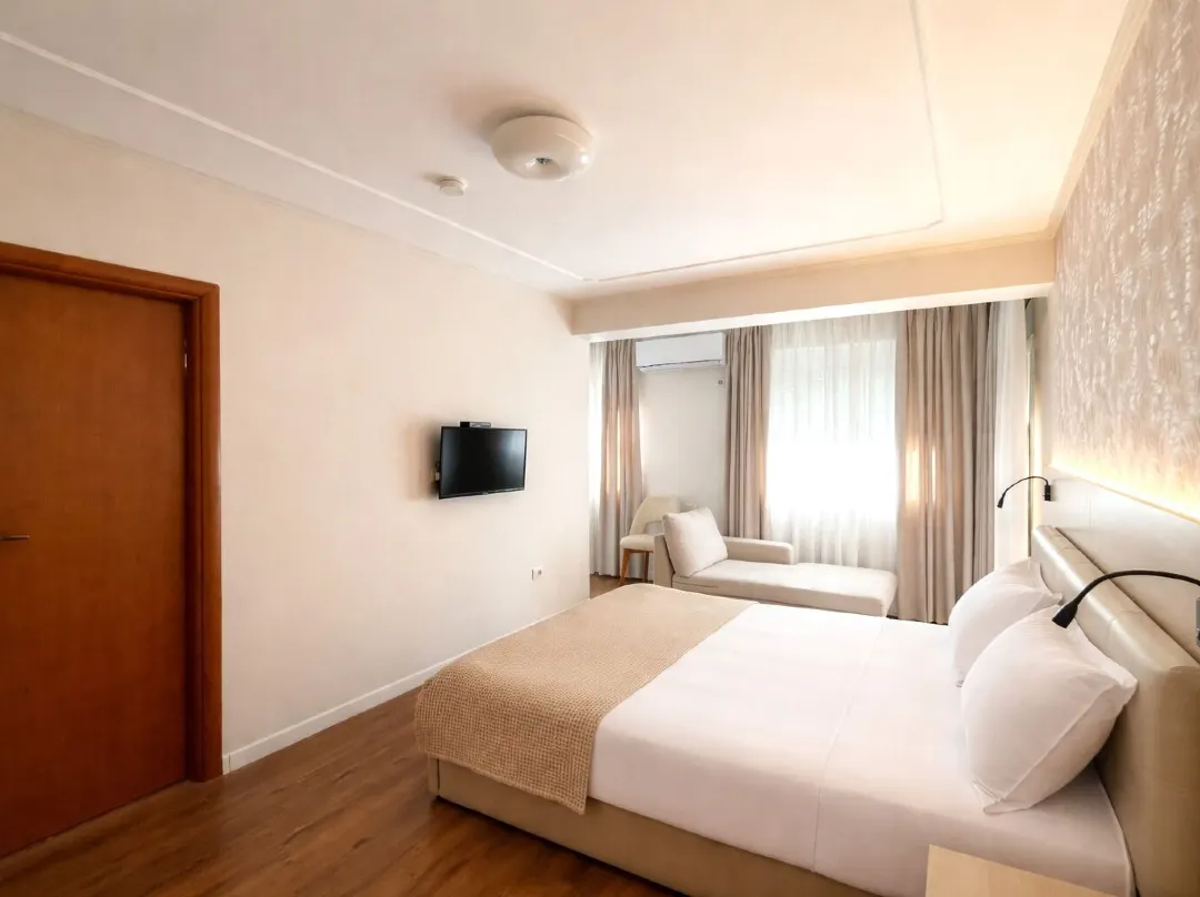 Signature Idea Hotel - Tirana