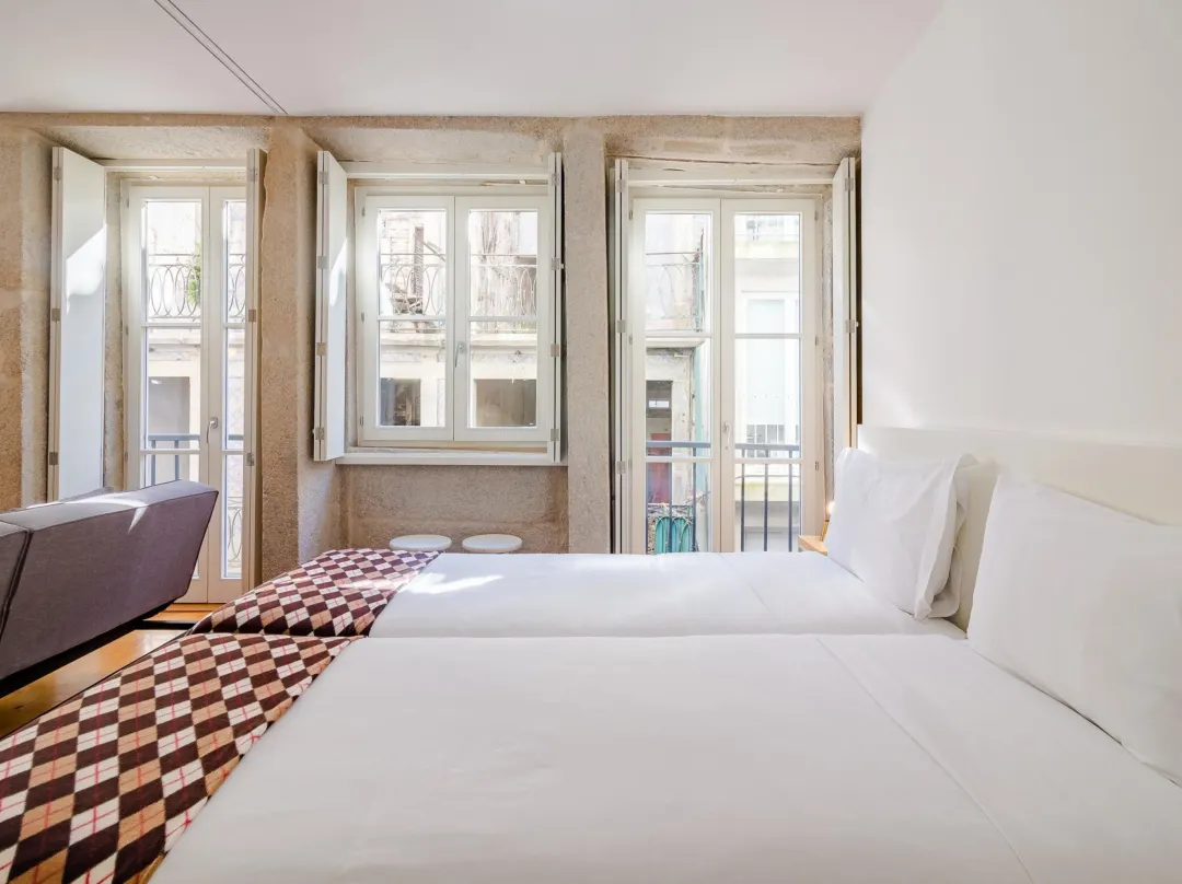 Tower 2t In Oporto With 1 Bathrooms - Porto, Portugal
