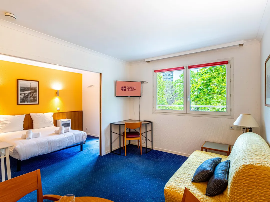 Guestready - Comfortable Stay With A Balcony - Courbevoie