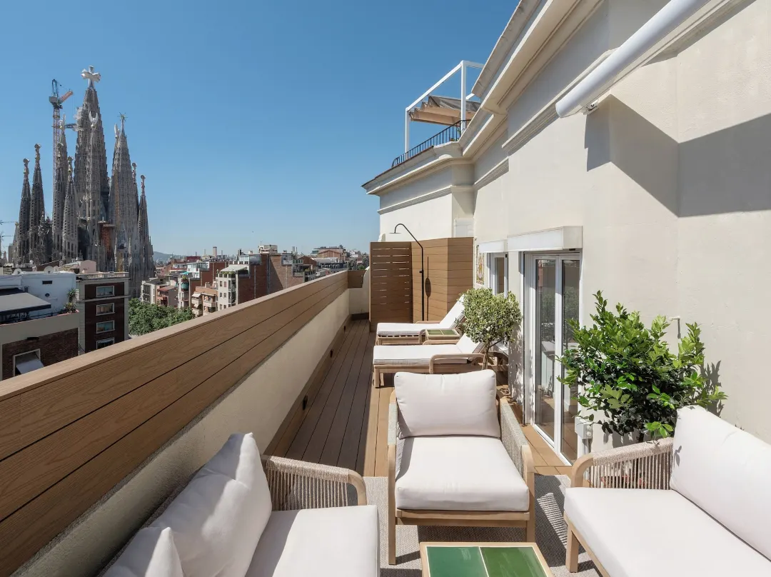 Suite Home Sagrada Familia - Costa Brava