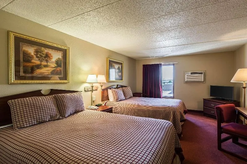 Rodeway Inn - Norfolk, NE