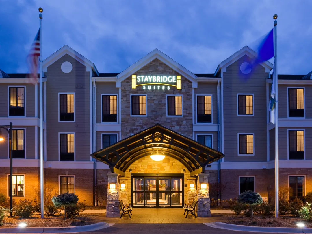 Staybridge Suites Milwaukee West-oconomowoc By Ihg - Oconomowoc, WI
