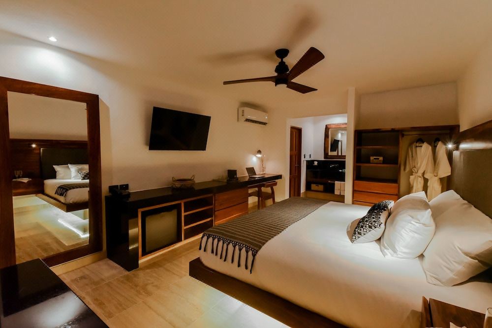 Casa Del Jaguar Beach Hotel - Isla Mujeres