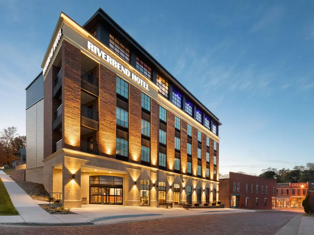 Riverbend Hotel And Suites, Trademark Collection By Wyndham - Geneva-on-the-Lake, OH